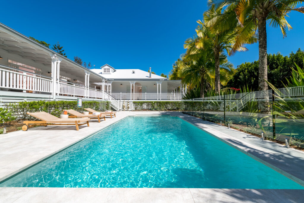 Hamptons White - Unicote Essential Range