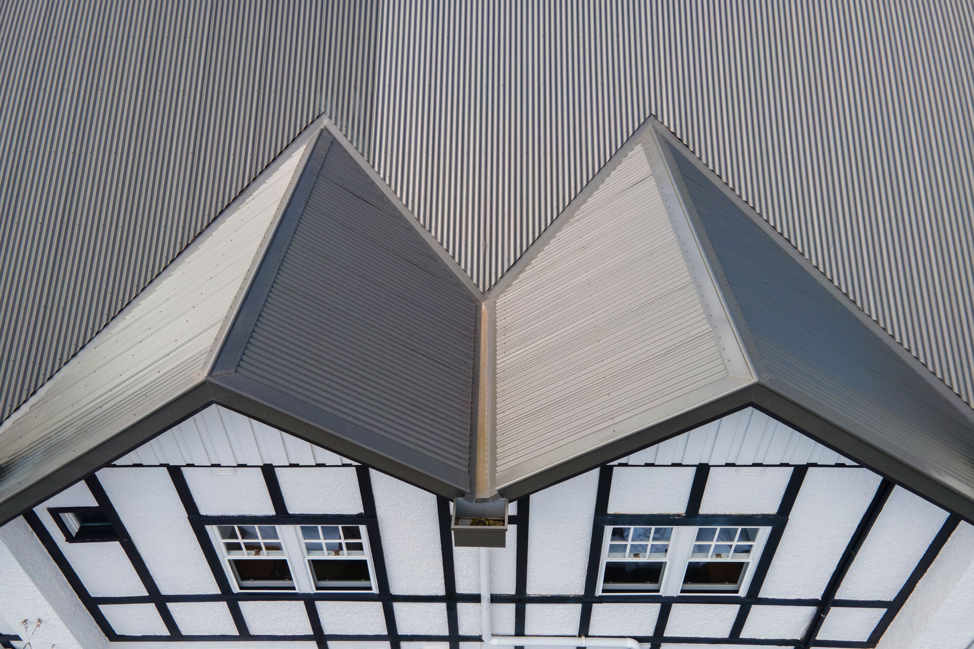 Colour consistency of pre-painted steel - Unicote