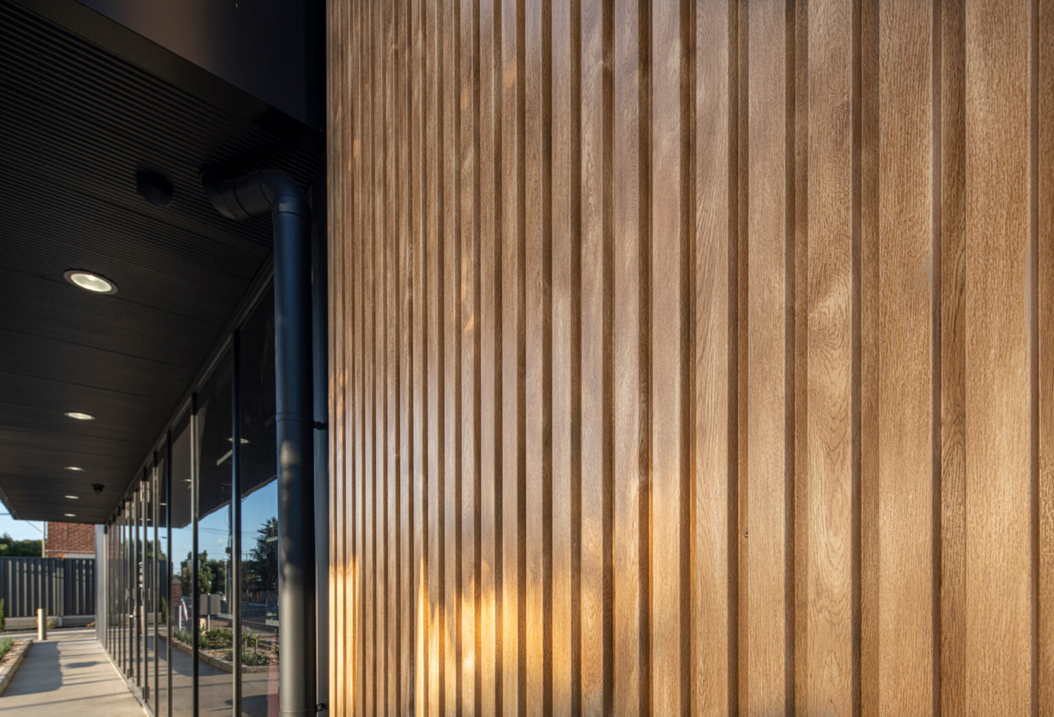 Maple* - Unicote LUX