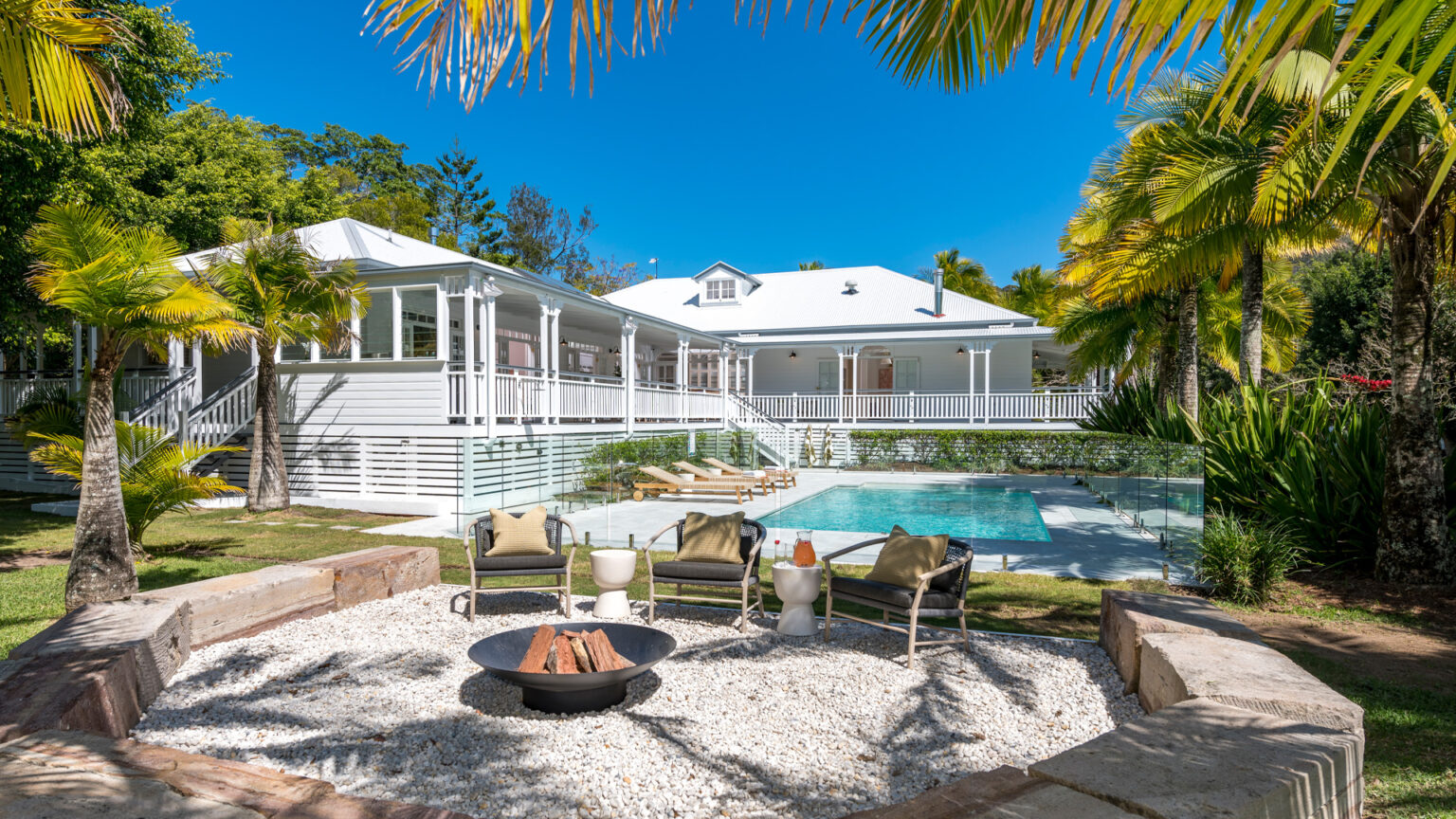 Hamptons White - Unicote Essential Range