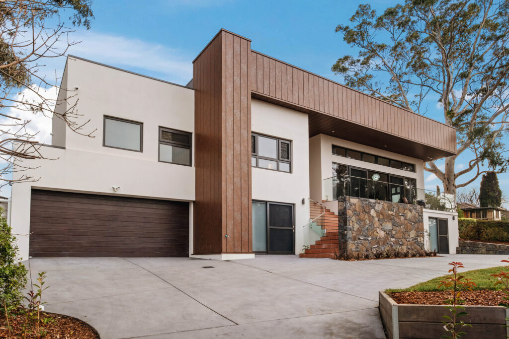 Weathered Iron - Unicote LUX