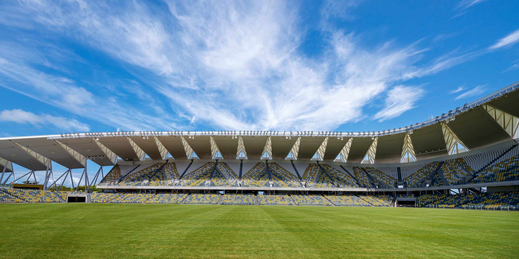 Queensland Country Bank Stadium - Unicote