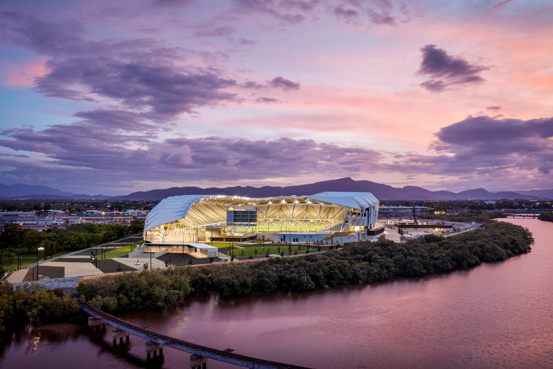 QLD Country Bank Stadium - Unicote